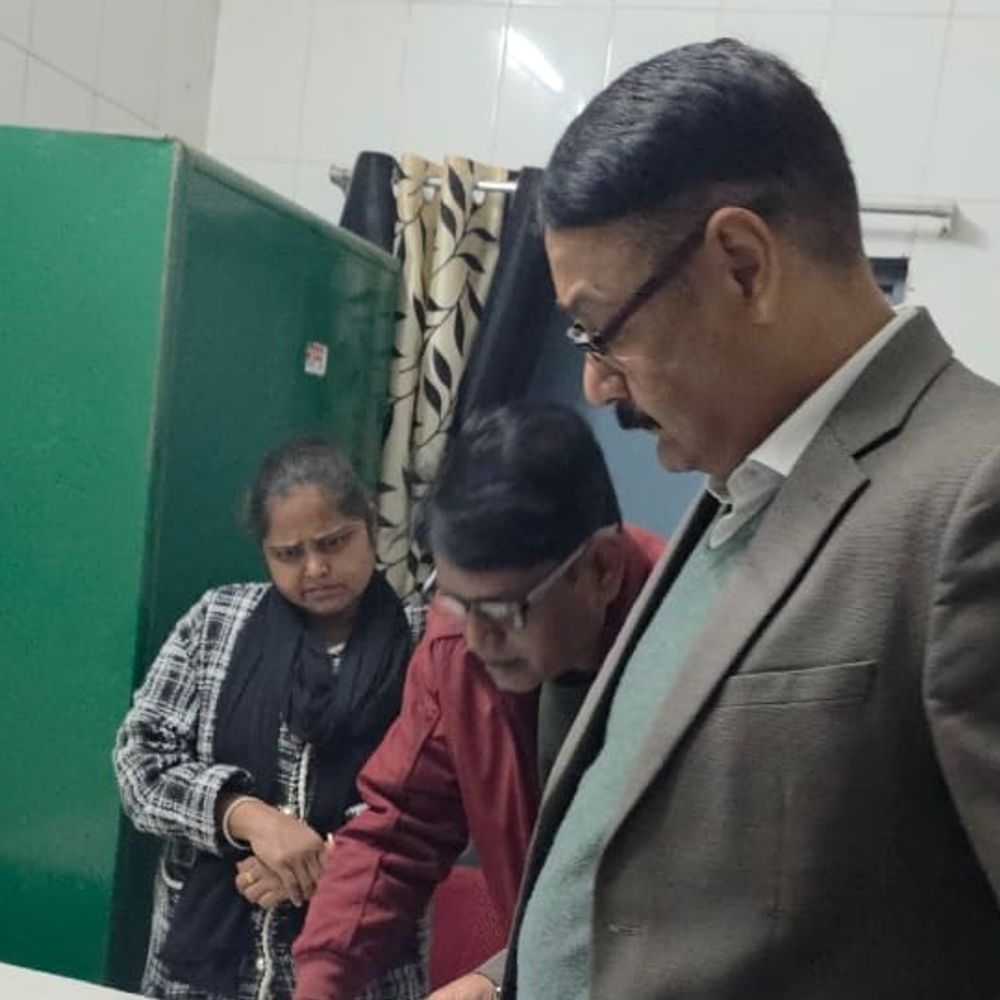 District magistrate finds Khalilabad CHC lacking staff and services ...