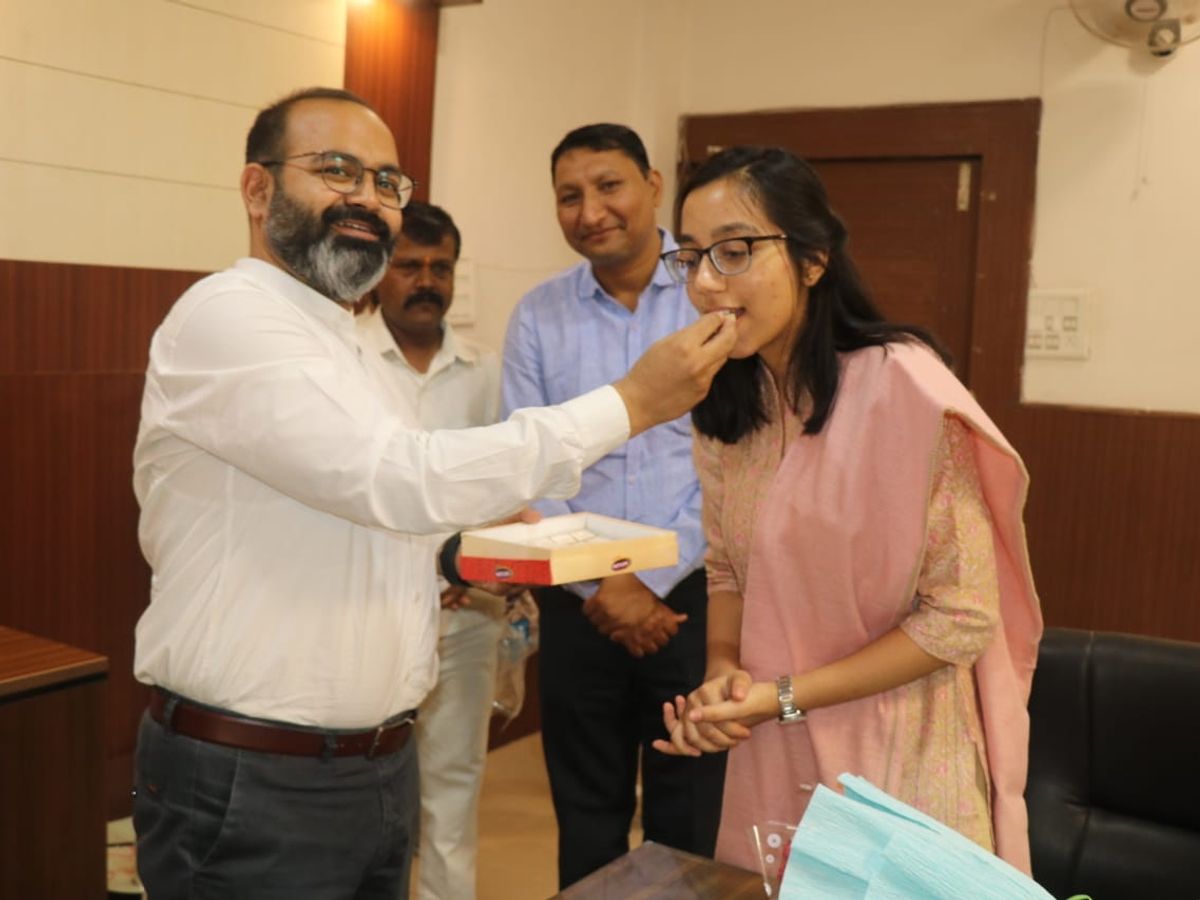 Chandra Mohan Thakur Ias