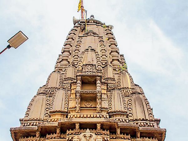 temple of Ardhanari Nateshwar Mohini Avatar in newasa | अर्धनारी ...