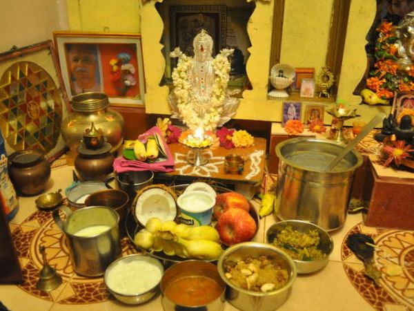 how to pray to kul devi and kul devta, importance of kul devta | તમારા ...