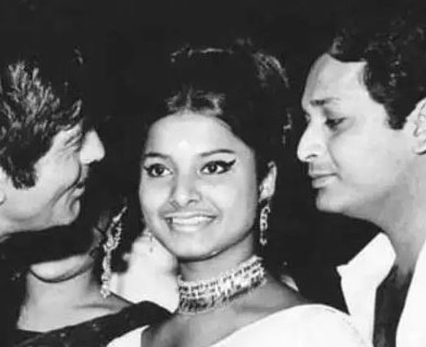 When Rekha Forcefully Kissed By Biswajit On The Shooting Of Film Anjana ...