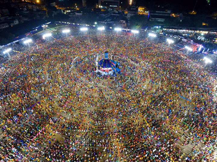 indias biggest garba celebration in Vadodara by united way | देश के ...