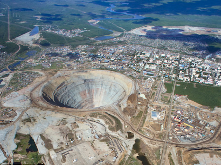 Russia wants to be the top in diamond excavation - [Mirny Yakutia ...