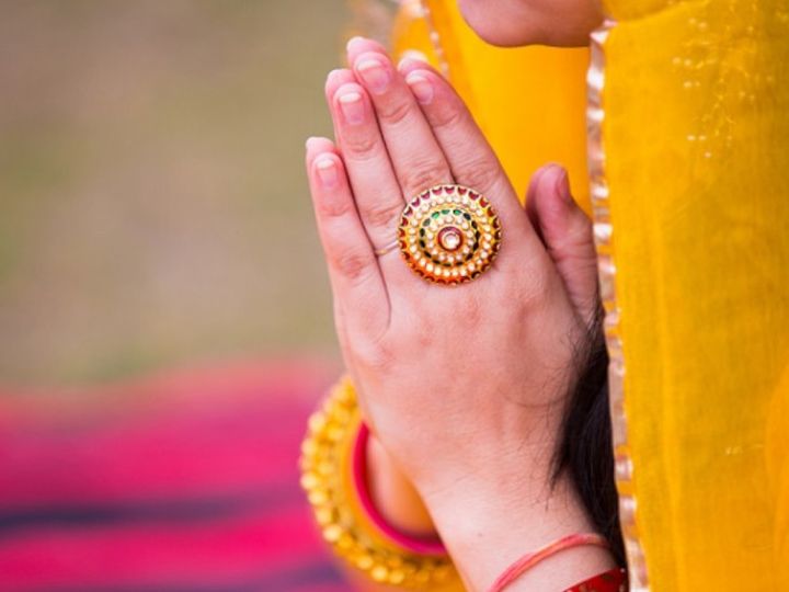 coronavirus and The tradition of namaste, significance of namaste ...