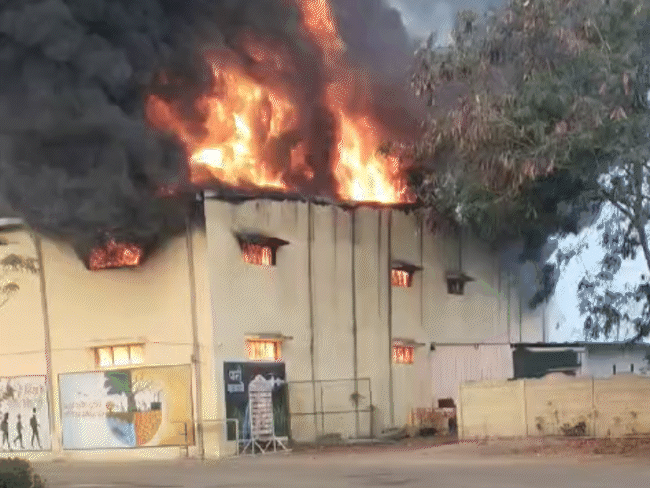 Fire breaks out at Priya gold biscuit factory; one dead