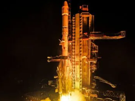 ISRO hits a major milestone in Cryogenic Engine tech | Bhaskar English