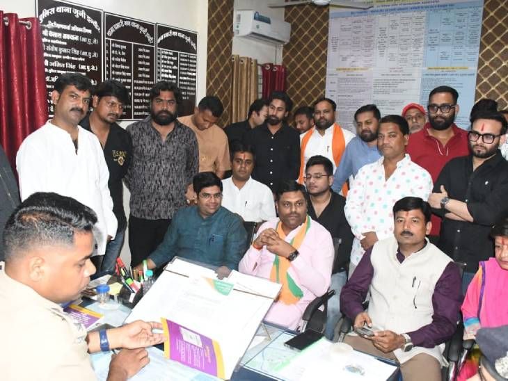 Former MLA Ashwin Joshi's remarks spark controversy: BJP Yuva Morcha ...