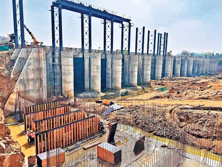 Mega Lift Irrigation Project to Cover 5,500 Acres, No Land Acquisition ...