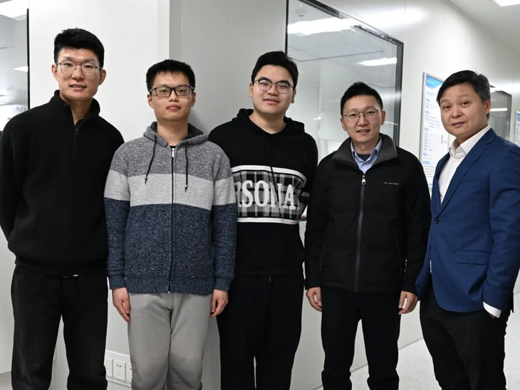New ‘2D’ chip tech could soon make silicon obsolete-China created a new ...