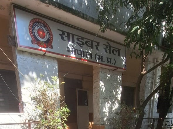 LIC agent falls prey to fake investment scam in Bhopal: Ends up losing ...