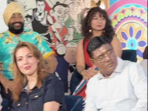 TMKOC's 17-year completion celebration on set