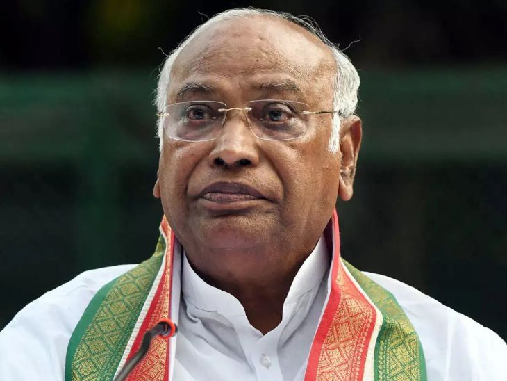 Congress President Mallikarjun Kharge admitted to Bengaluru hospital; Son Priyank Kharge ...