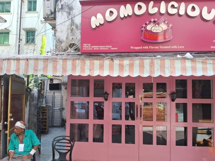 clash over illegal hookah parlour prince anwar shah road cafe assault ...