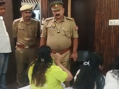 Russian women escape during police raid at Varanasi hotel 4 taken ...