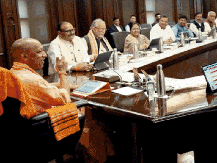 UP fixes working hours and holidays: New law brings major reforms for ...