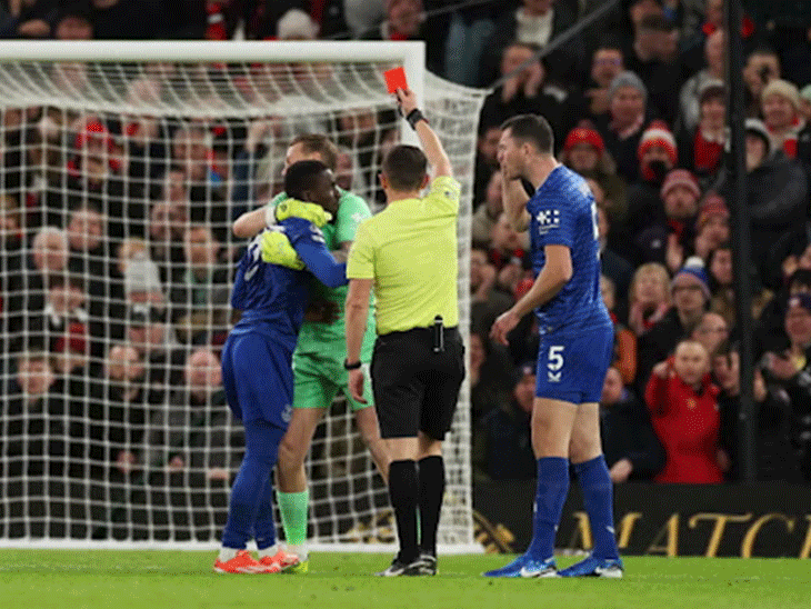 Premier League- Gueye slaps teammate Keane, gets red card: 10-man ...