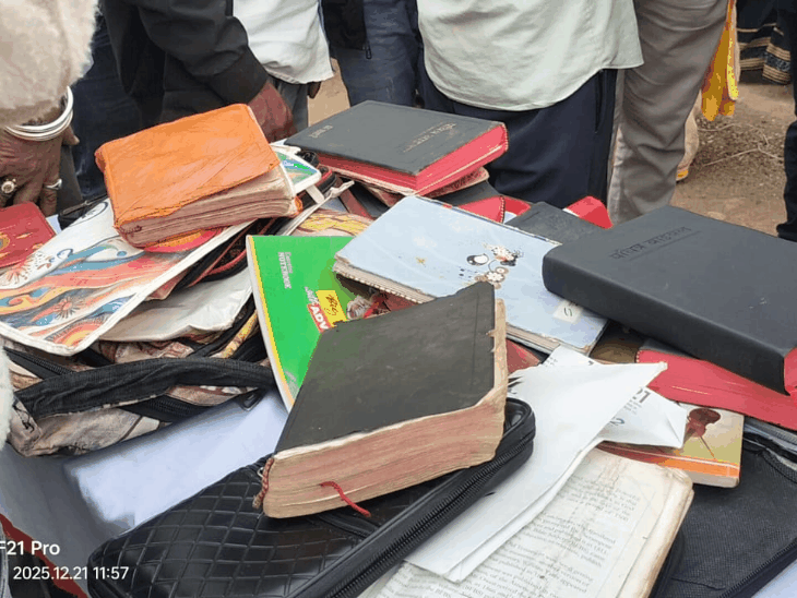 5 govt staffers arrested for luring tribals into religious conversion ...