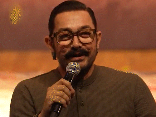 Aamir Khans Delhi Belly Anecdote at Fan Meet | Delhi | Bhaskar English