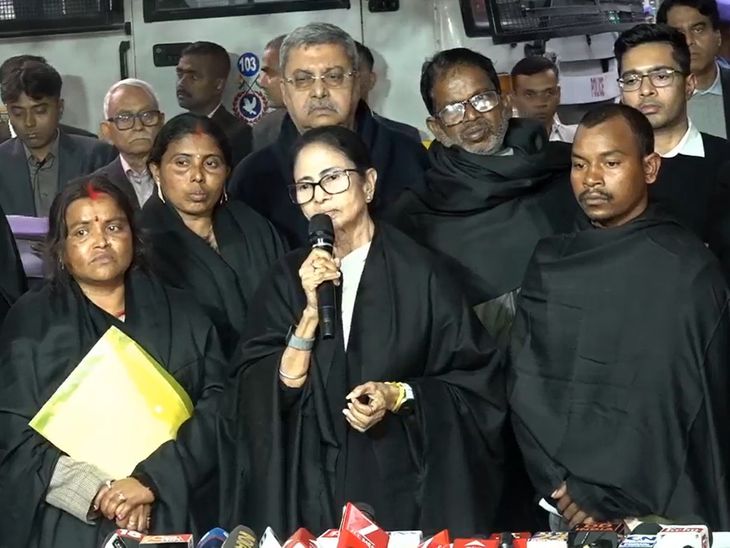 Mamata Banerjee Alleges 110 Deaths Due to SIR Panic, Slams Delhi Police ...