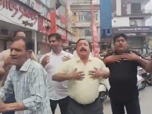 Meerut Central Market Demolition | Retaliation Row; Women Crying VIDEO