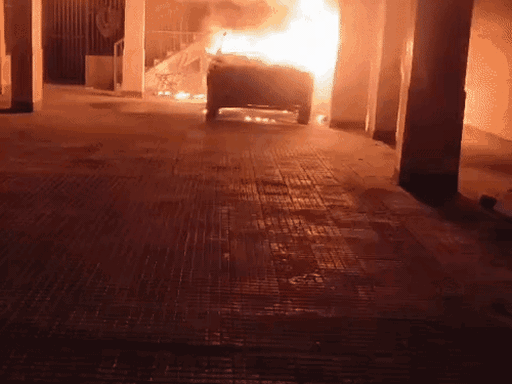 Ghaziabad Fire: EV Charging Blaze, 15 Escape by Jumping to Adjacent ...