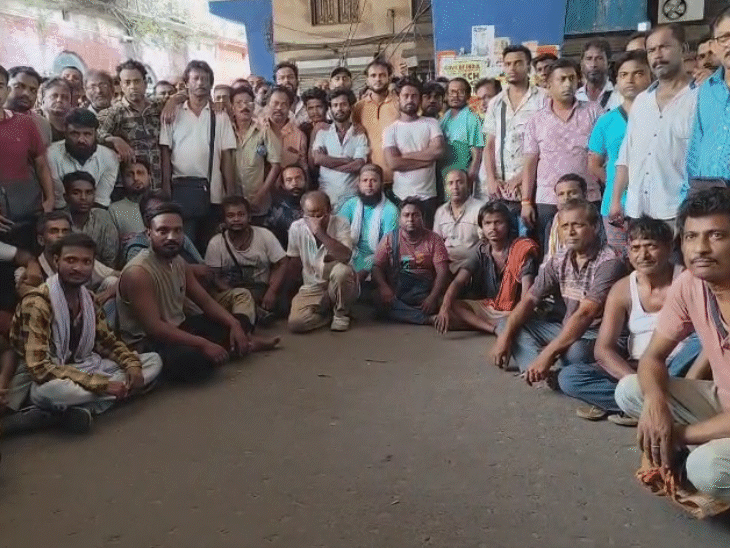 police eviction drive at mangalahat sparks traders protest in howrah ...