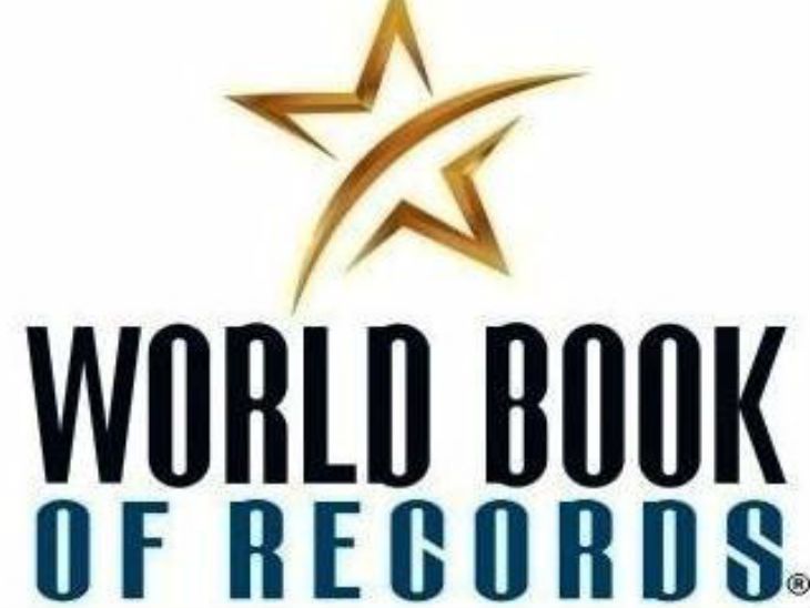 Children\'s Geeta reading recorded in the World Book of Records