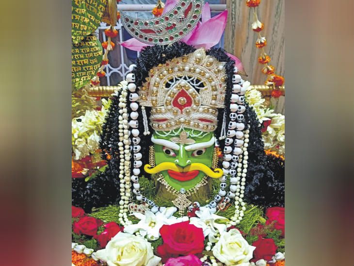 First Monday: Pahari Baba grand makeup, queue of devotees | पहली ...