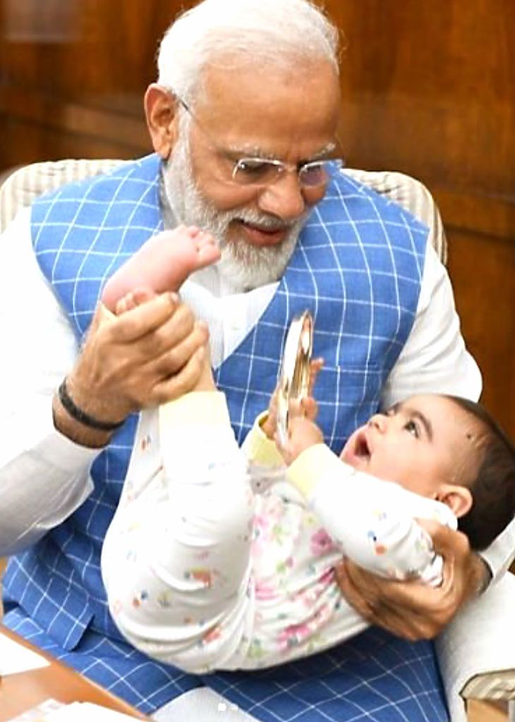 Prime Minister Narendra Modi: \'A very special friend came to meet me ...