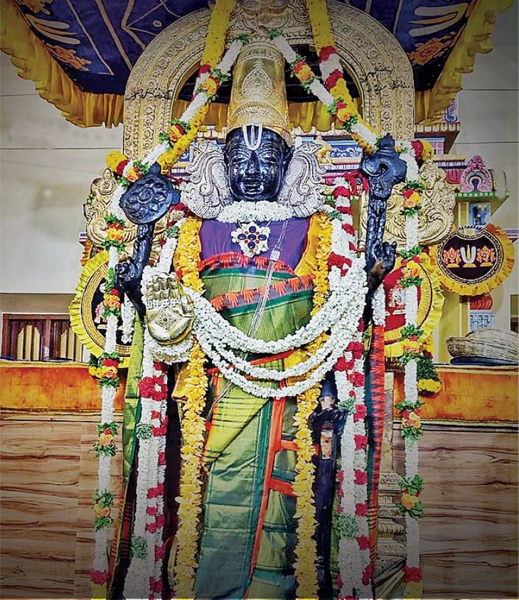 Athi Varadaraja: Swamy Darshan Kanchipuram Varadaraja Perumal Offering ...
