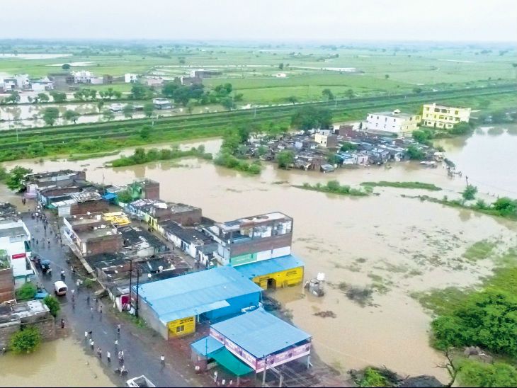 12 cm of rain in 5 hours in Vidisha, water filled 1500 homes, rescued ...