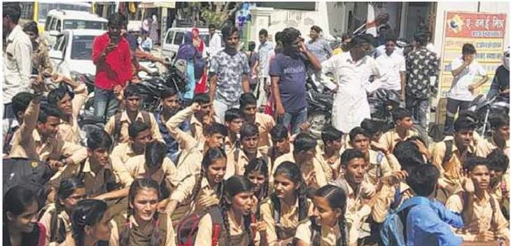 Chaksu News - rajasthan news teacher transferred to dudu jammed on ...