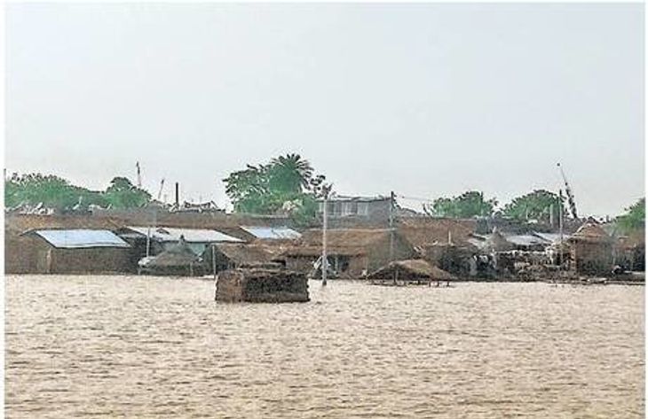 Bariarpur News - the situation of flood victims of bariarpur is still ...