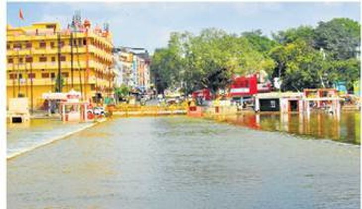 Ujjain News - mp news heavy rain in indore dewas flood in shipra small ...