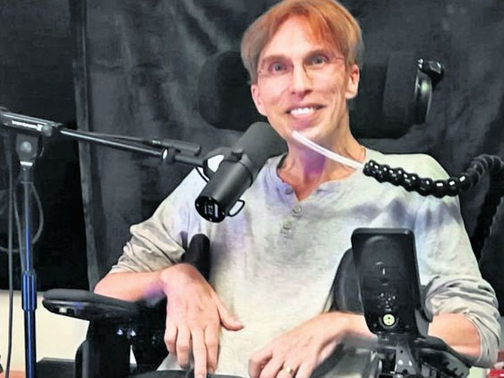 Dr Peter from Britain the world\'s first cyborg