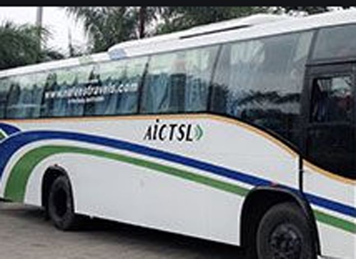 Indore Pune Bus: Indore Pune bus broken down, passenger suffers in ...