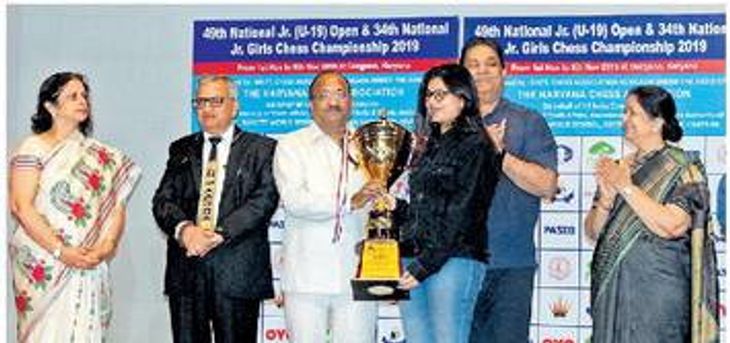 Gurgaon News - maharashtra39s srishti pandey becomes junior champion ...