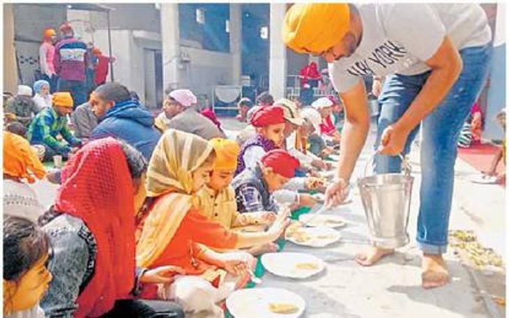Zirakpur News - naam japo kirt karo and wand chhako celebrated the ...