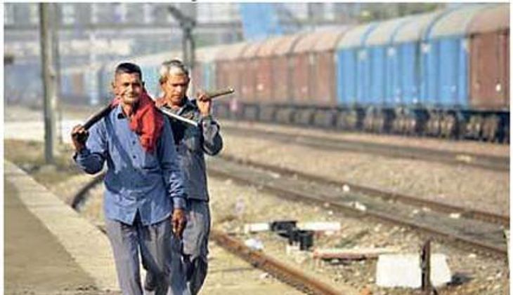 Kariri News - rajasthan news now railway pointsman will give duty for 8 ...