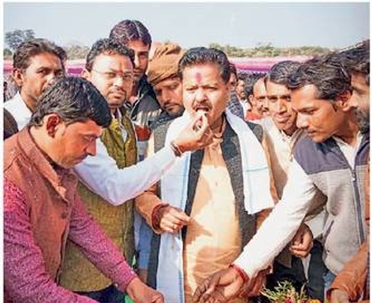 Silwani News - mp news birthday of rajput mla celebrated by offering ...