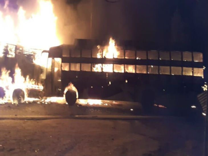 Kannauj Bus Fire | Team Collects Blood Samples from Unidentified Dead ...