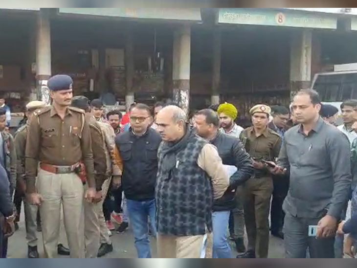 Haryana Transport Minister Mool chand sharma surprise inspection of ...