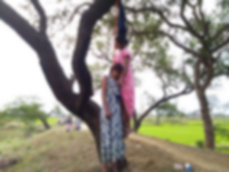Dhamtari Hanging Case: Two Sister Found Hanging From Tree In ...