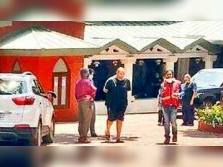 The quarantine of the Wadhawan family is coming to an end today, the ...