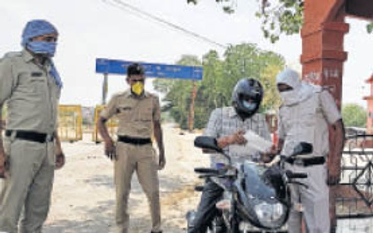 Police deployed on Pilani-Surajgarh border, patrolling on raw routes ...