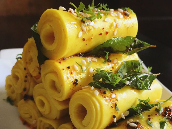 how to make Khandvi at home, Chef Kunal Kapoor lockdown recipe ...