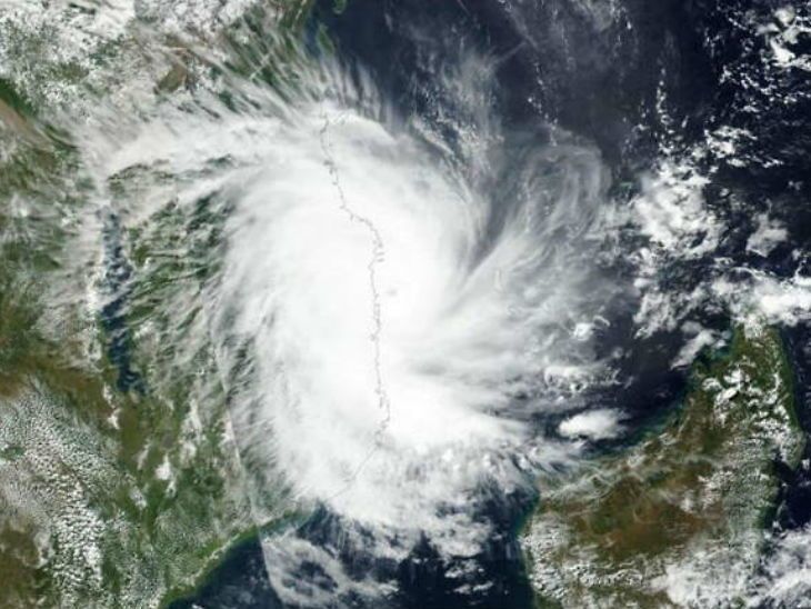 The Amfan cyclone in the Bay of Bengal moving northwest at a speed of 3 ...