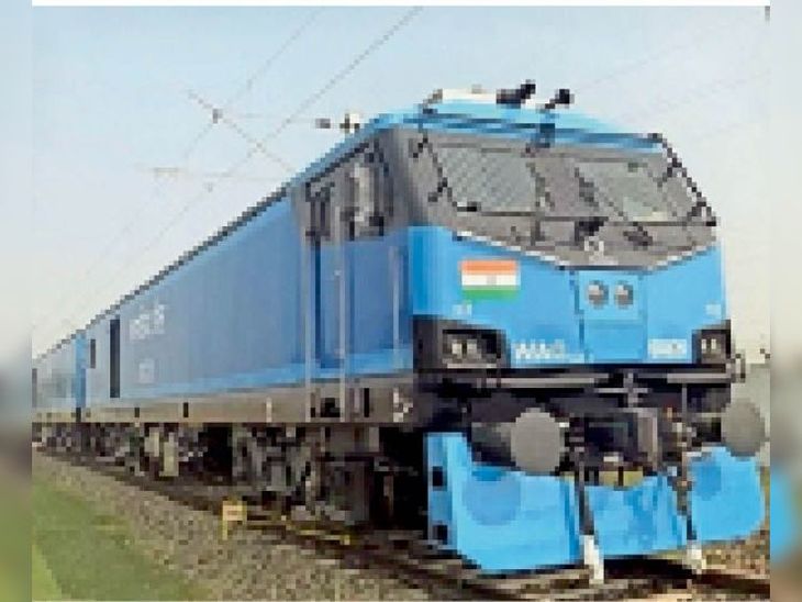 12 thousand horsepower engine-bound goods train for the first time from ...