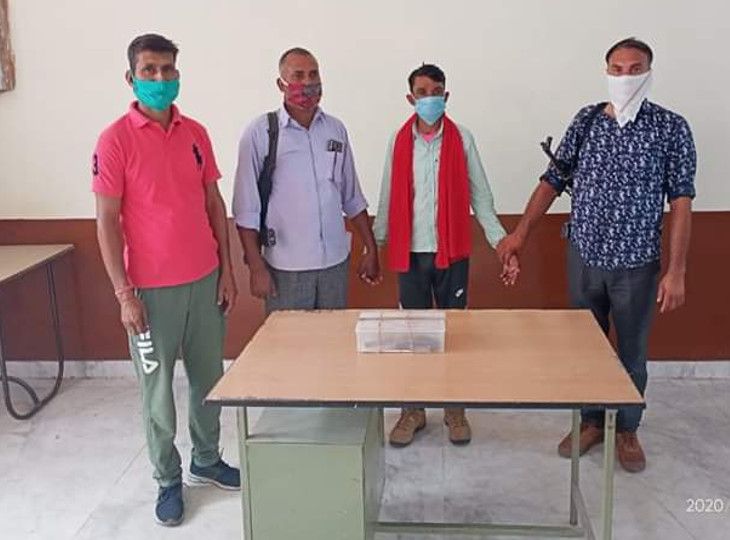 Baijnath gang's prize dacoit with illagal arms arrested in karoli ...