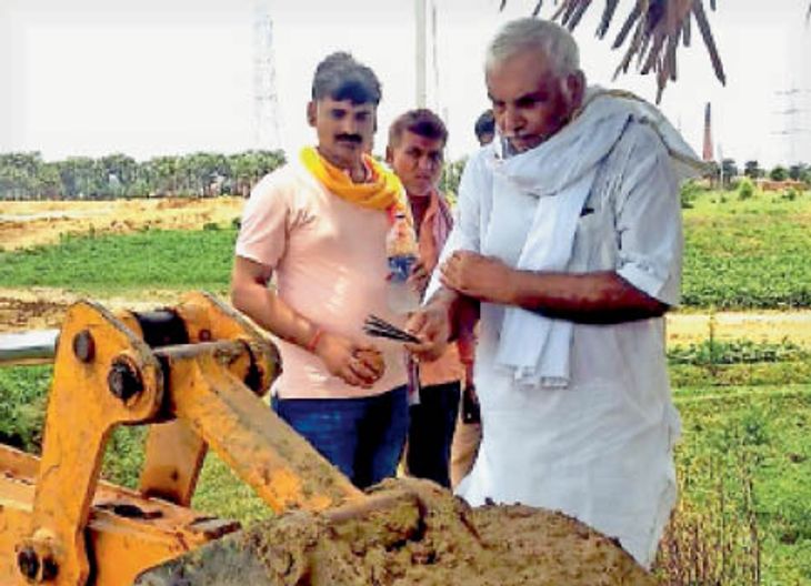 Inauguration of main road from Barbigha main market to Ammabigha ...